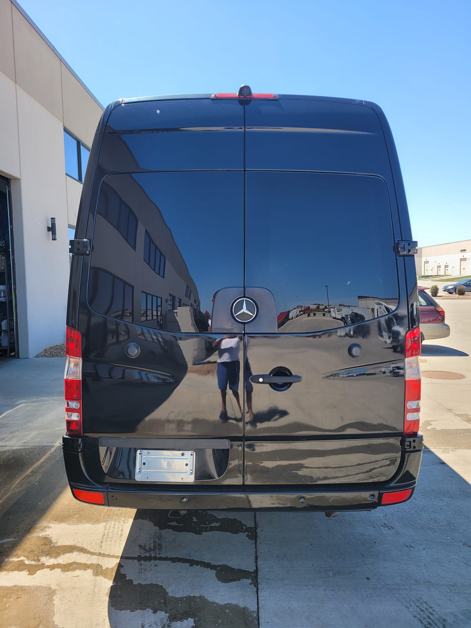 14 Passenger Sprinter - Royal Rides